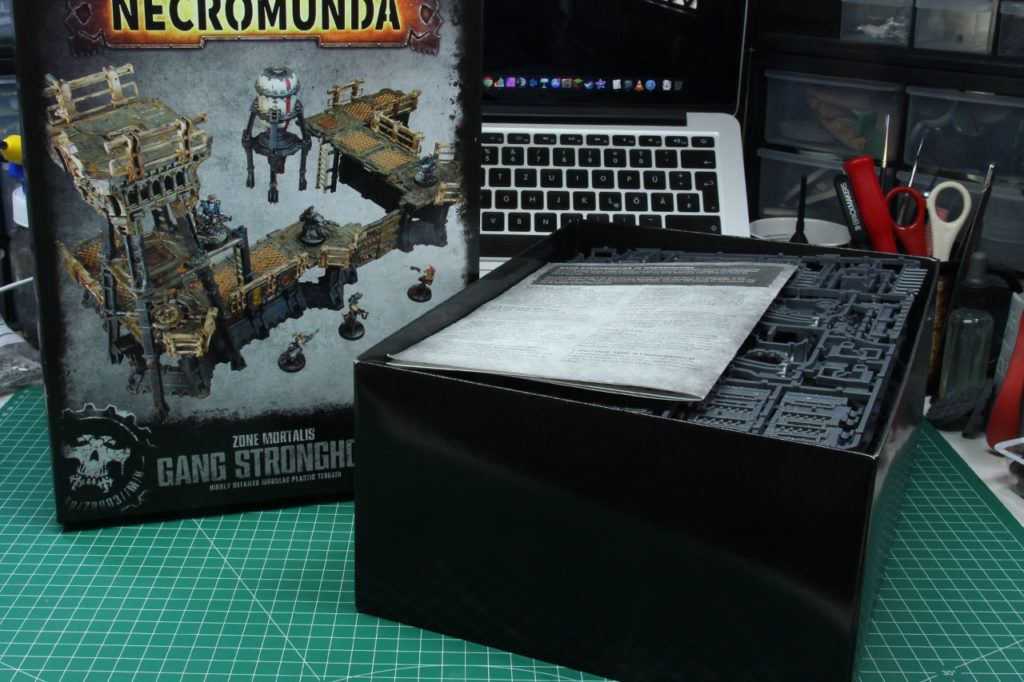 Necromunda – Zone Mortalis Gang Stronghold « chaosbunker.de