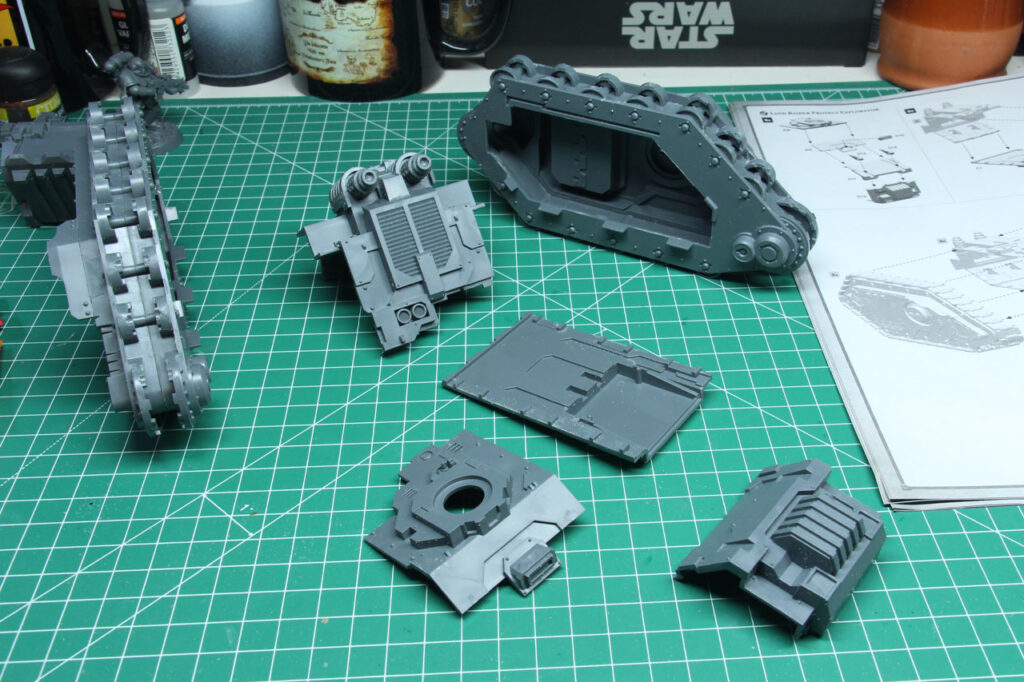 Imperial Fists – Land Raider Proteus « chaosbunker.de