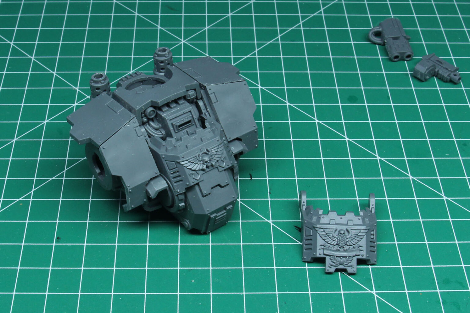 Warhammer 40,000 – Space Marine Brutalis Dreadnought « chaosbunker.de
