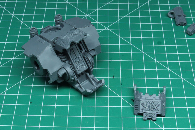 Warhammer 40,000 – Space Marine Brutalis Dreadnought « chaosbunker.de