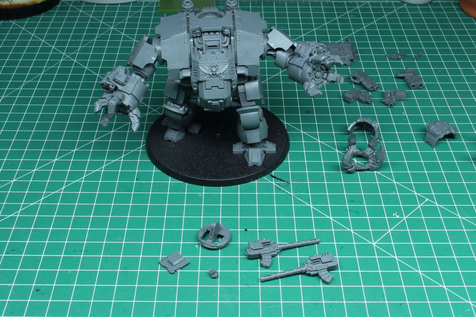 Warhammer 40,000 – Space Marine Brutalis Dreadnought « chaosbunker.de