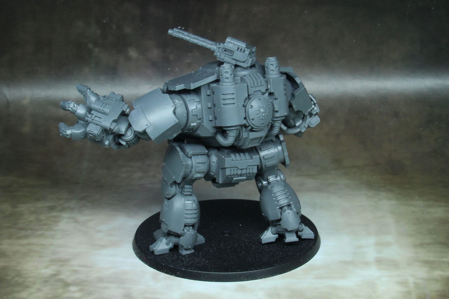 Warhammer 40,000 – Space Marine Brutalis Dreadnought « chaosbunker.de