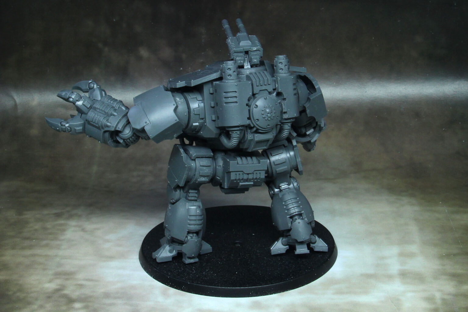 Warhammer 40,000 – Space Marine Brutalis Dreadnought « chaosbunker.de