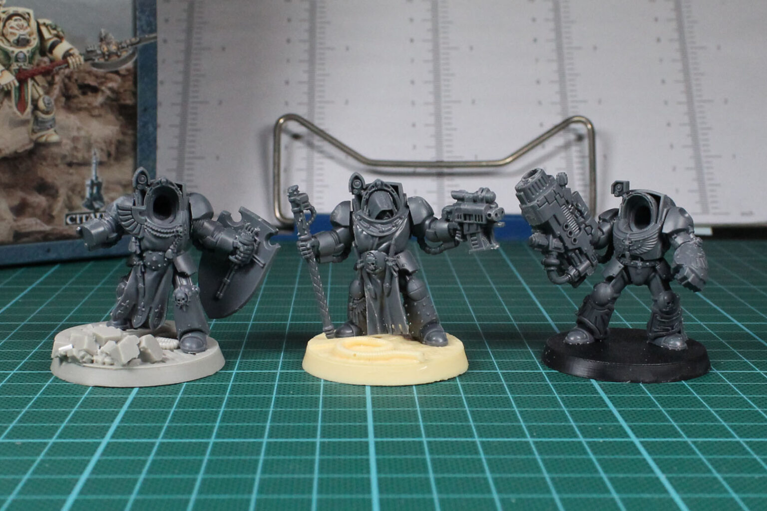 Warhammer 40.000 – Dark Angels Deathwing Terminators / Knights ...