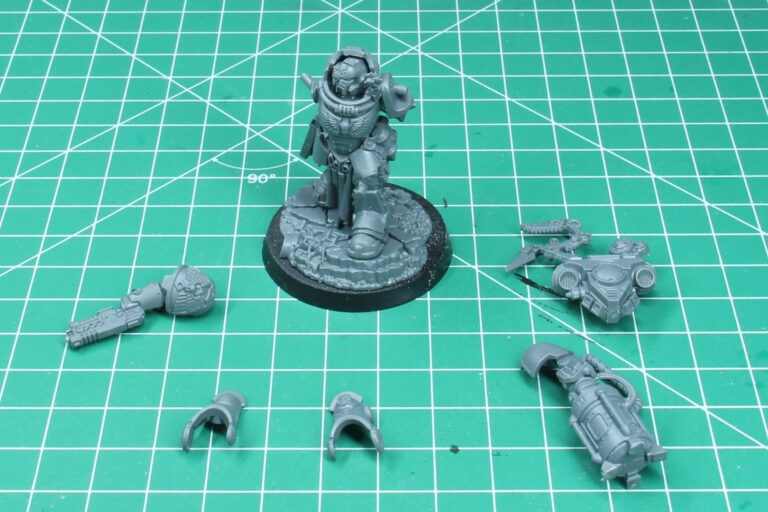 Warhammer 40,000 – Leviathan Primaris Sternguard and Characters ...