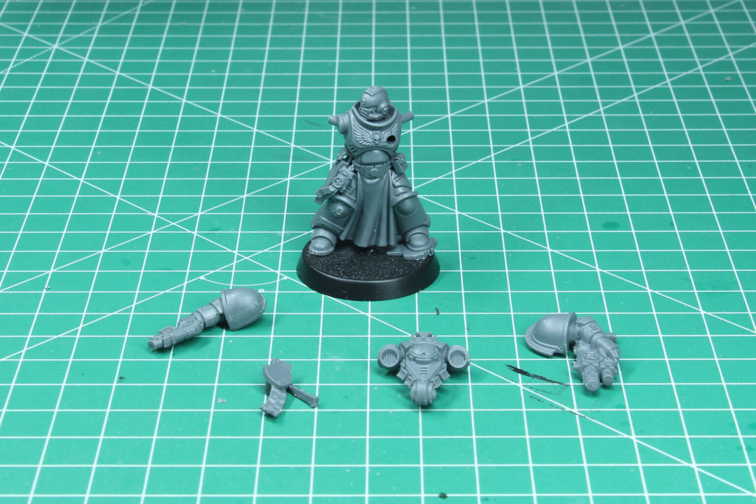 Warhammer 40,000 – Leviathan Primaris Sternguard and Characters ...
