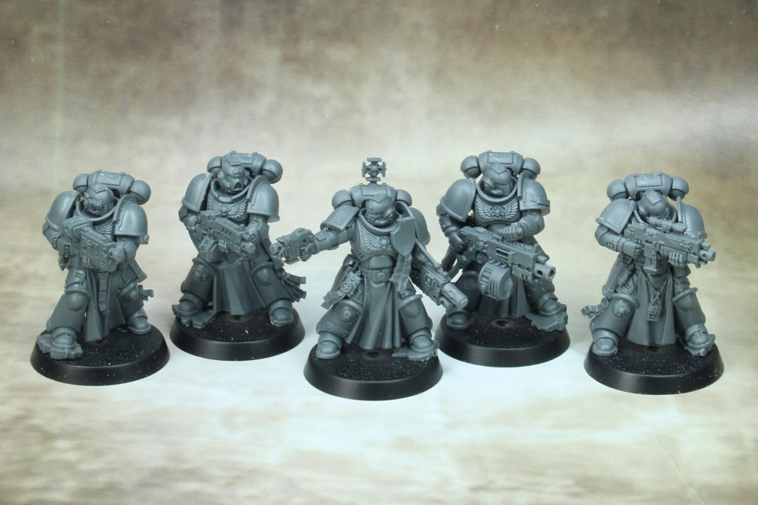 Warhammer 40,000 – Leviathan Primaris Sternguard and Characters ...