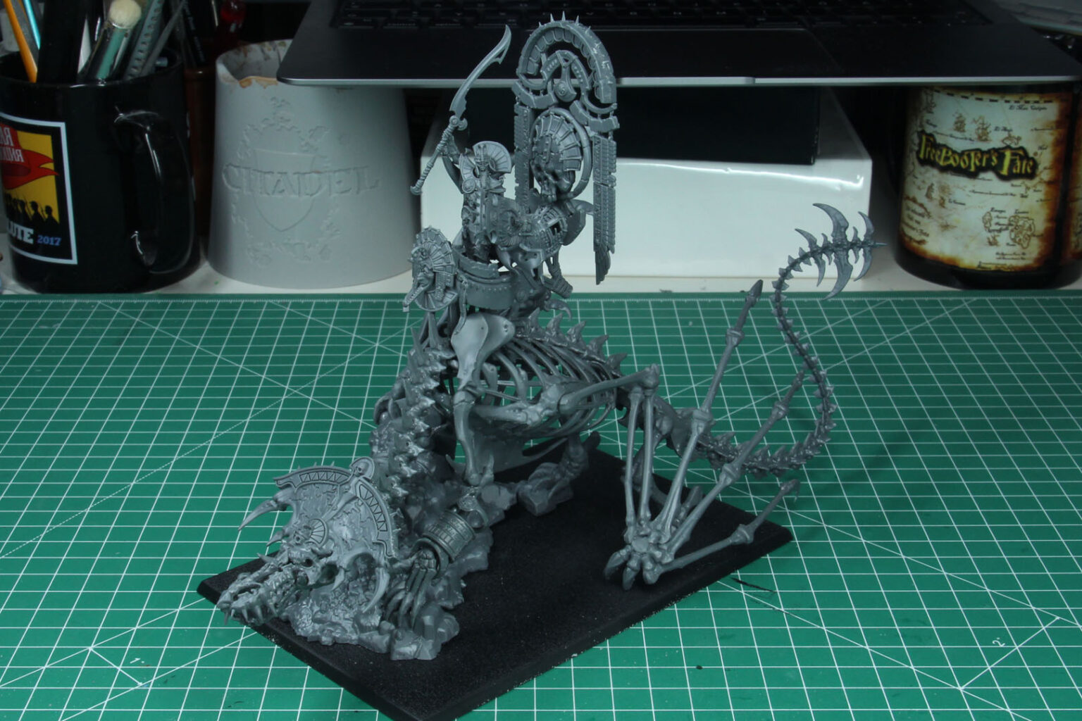 Warhammer The Old World – Tomb King of Khemri High Priest on Necrolith ...