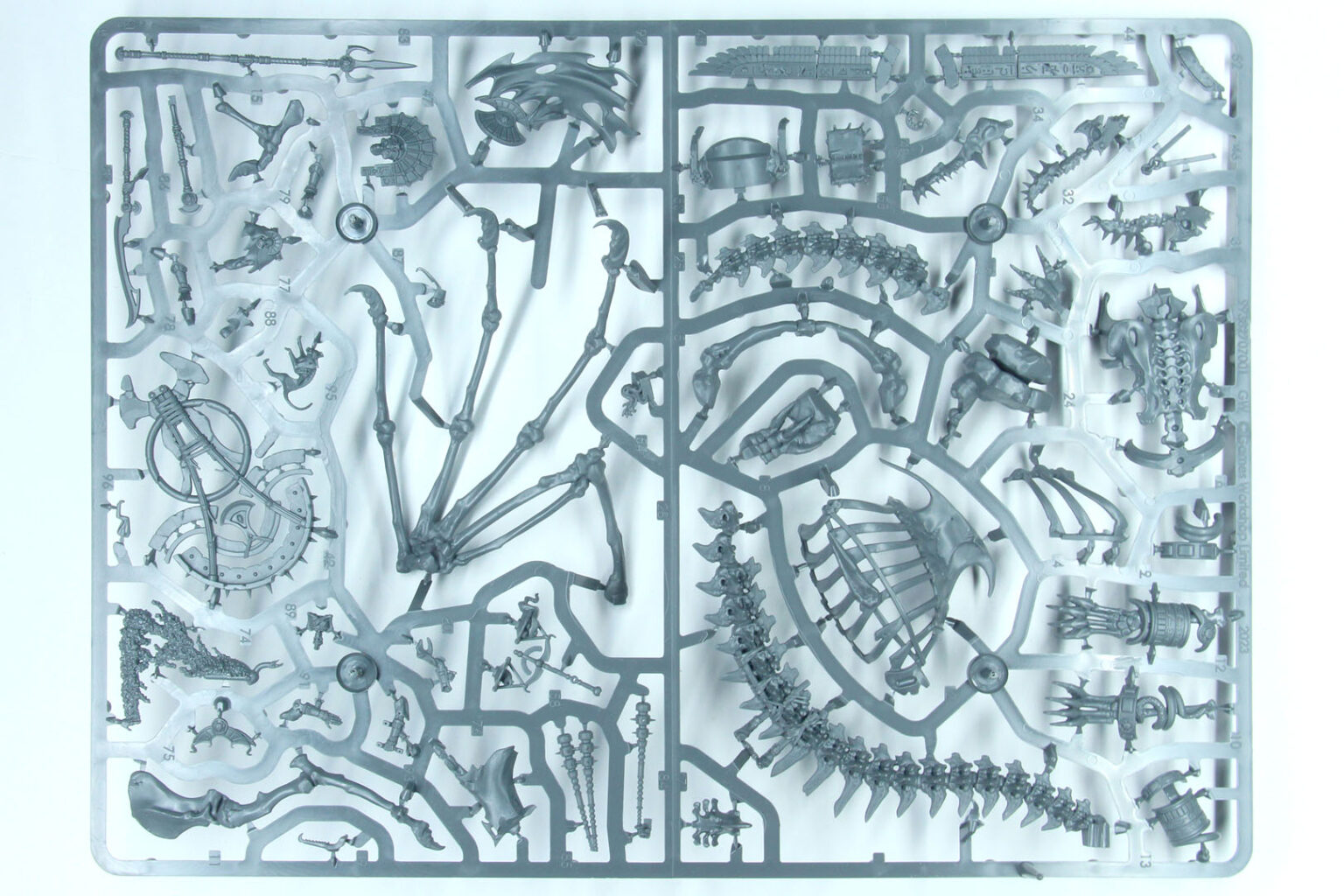 Warhammer The Old World – Tomb King of Khemri High Priest on Necrolith ...