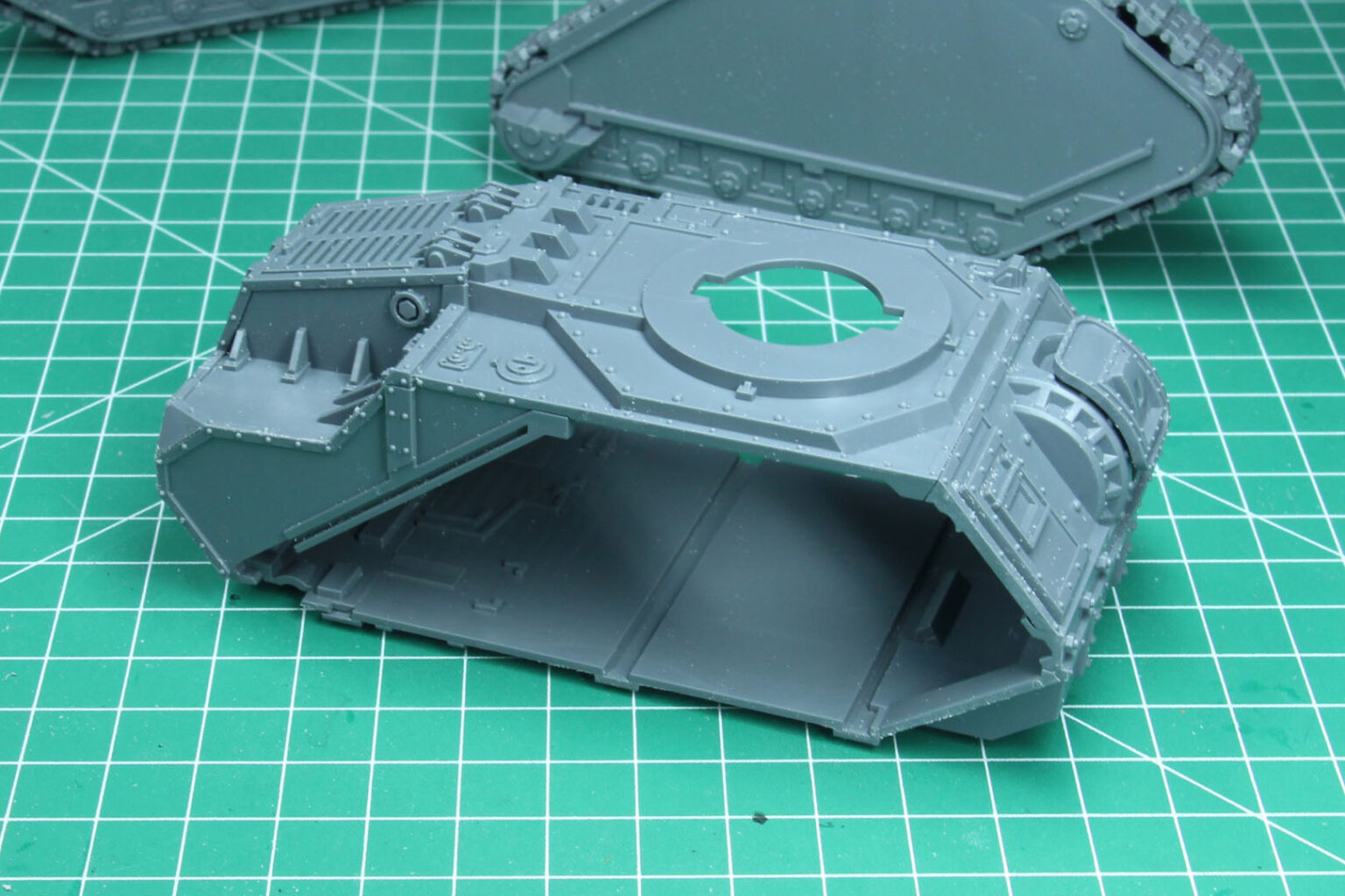 Horus Heresy – Solar Auxilia Leman Russ Strike Tank « chaosbunker.de