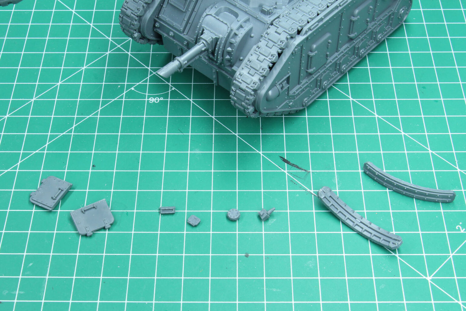 Horus Heresy – Solar Auxilia Leman Russ Strike Tank « chaosbunker.de