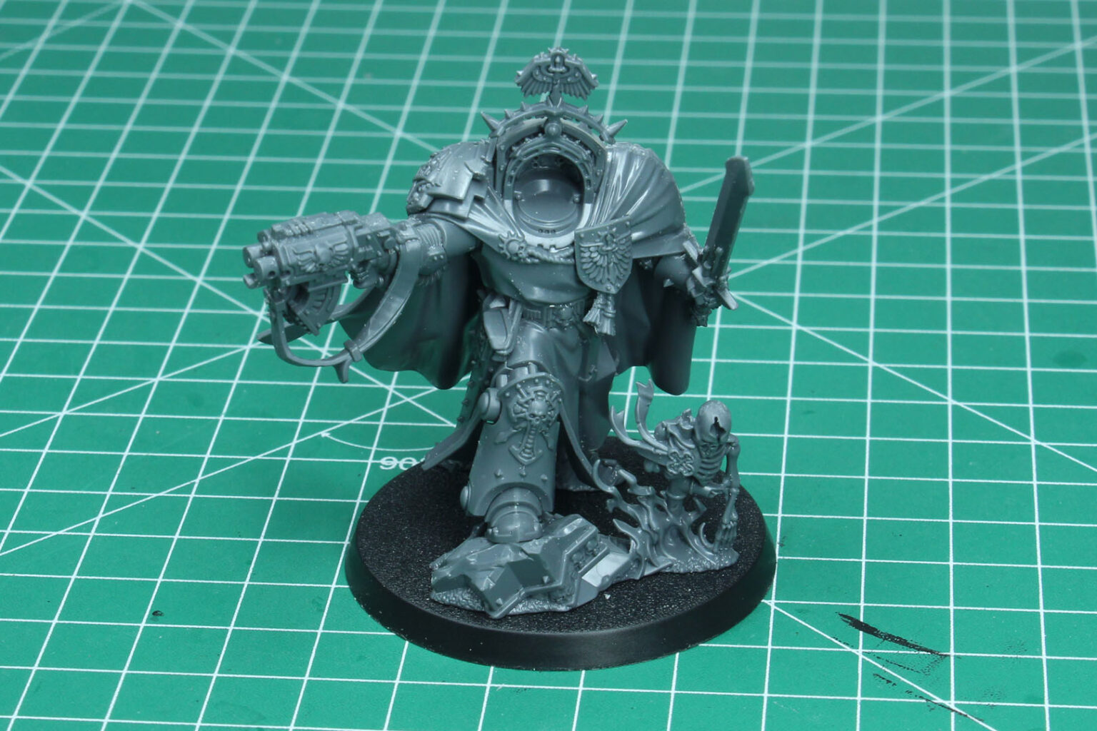 Warhammer 40,000 – Dark Angels Grand Master of the Deathwing Belial ...