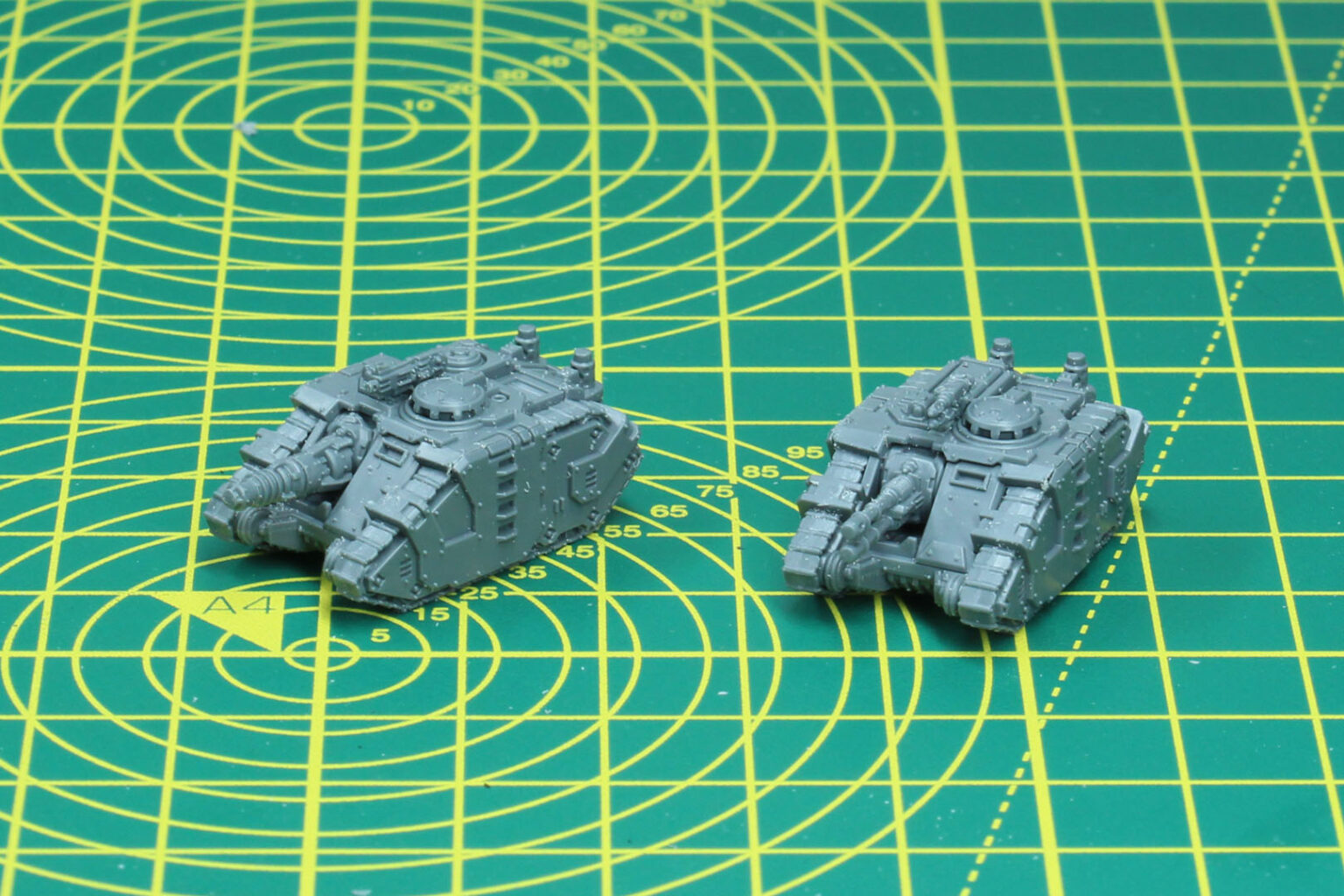 Legions Imperialis – Legiones Astartes Sabre Strike Tank Squadron ...
