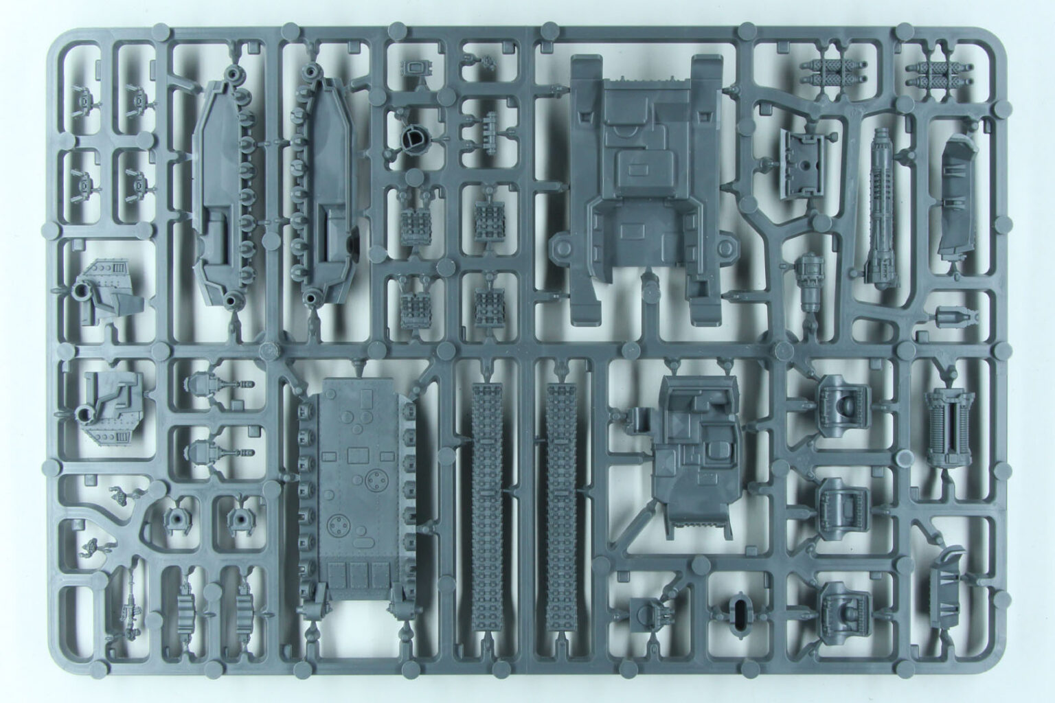 Legions Imperialis – Solar Auxilia Shadowswords, Stormblades and ...