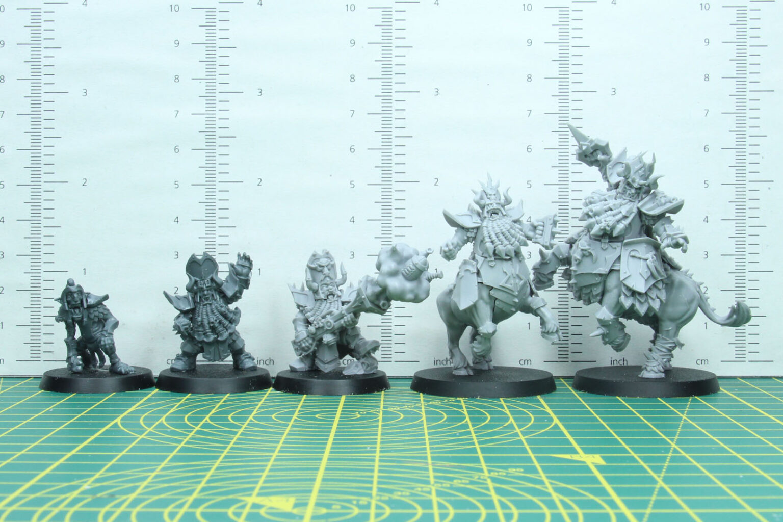 Blood Bowl – Chaos Dwarf The Zharr-Naggrund Ziggurats « chaosbunker.de