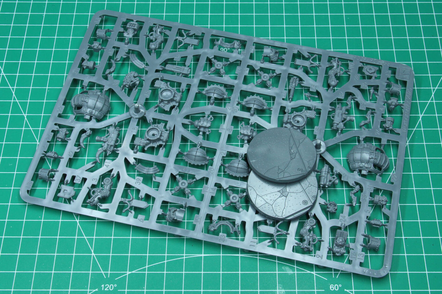 Legions Imperialis – Mechanicum Knights Magaera/Styrix « chaosbunker.de