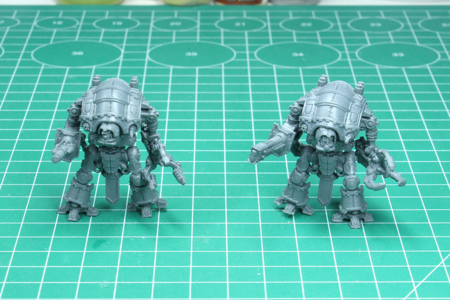 Legions Imperialis – Mechanicum Knights Magaera/Styrix « chaosbunker.de