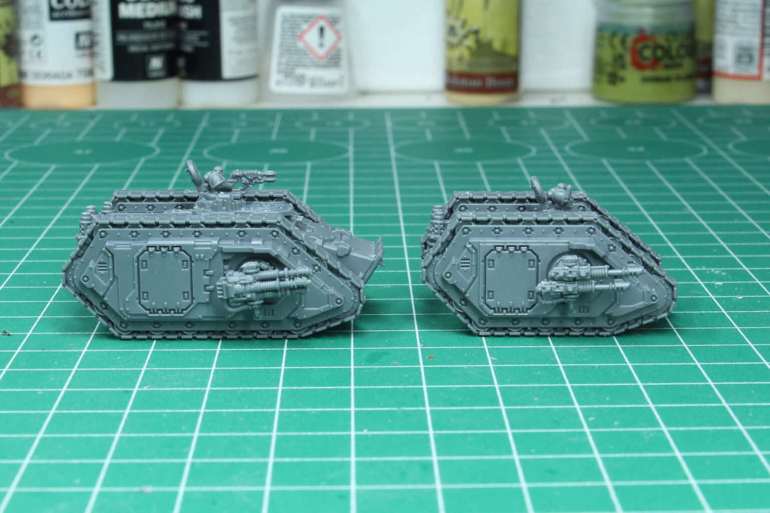 Legions Imperialis – Land Raider Proteus Explorator Squadron ...