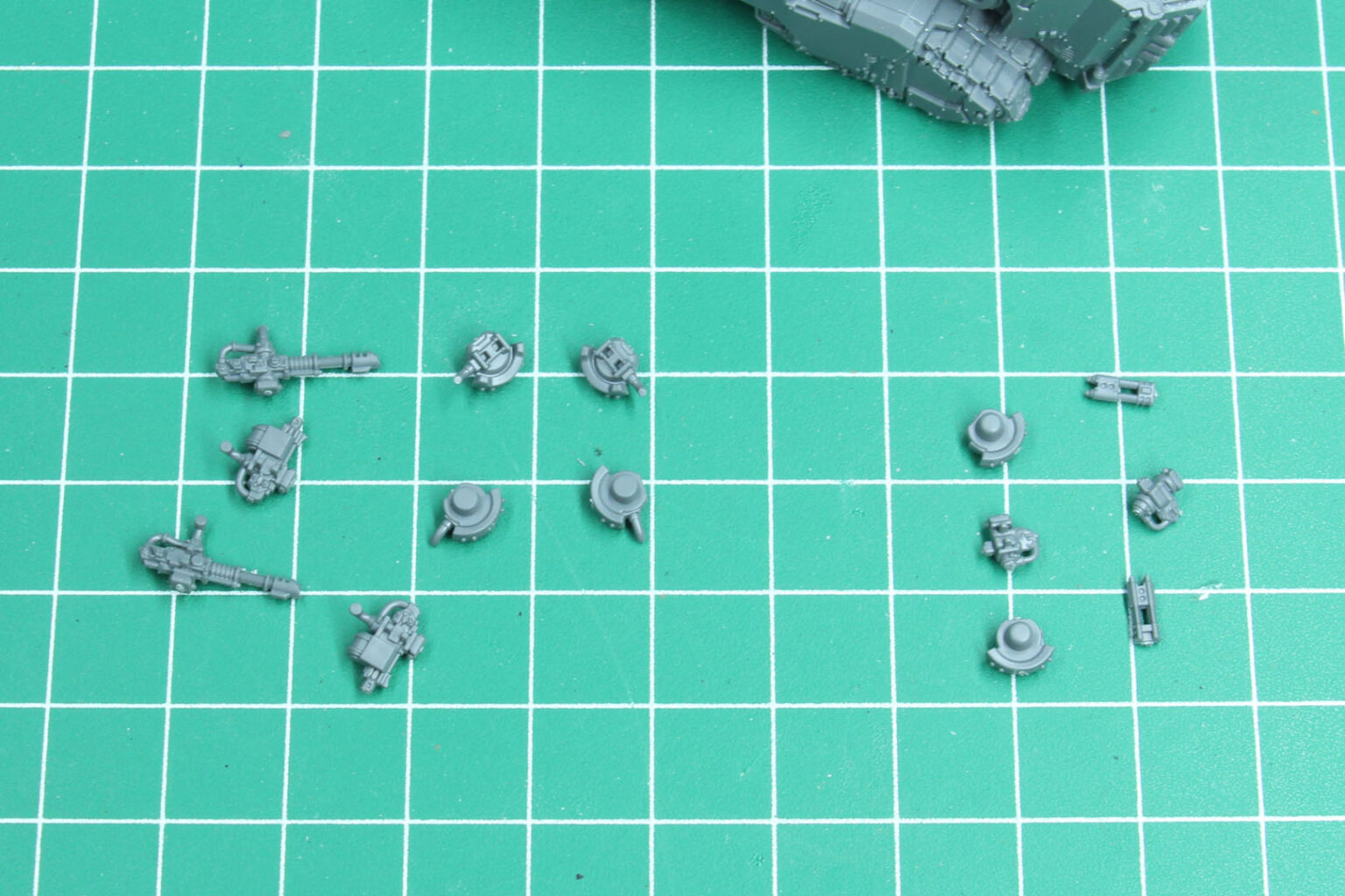 Legions Imperialis – Mastodon Super-Heavy Assault Transport ...