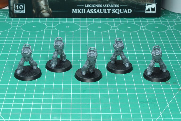Horus Heresy – Legiones Astartes Mk II Assault Squad « chaosbunker.de